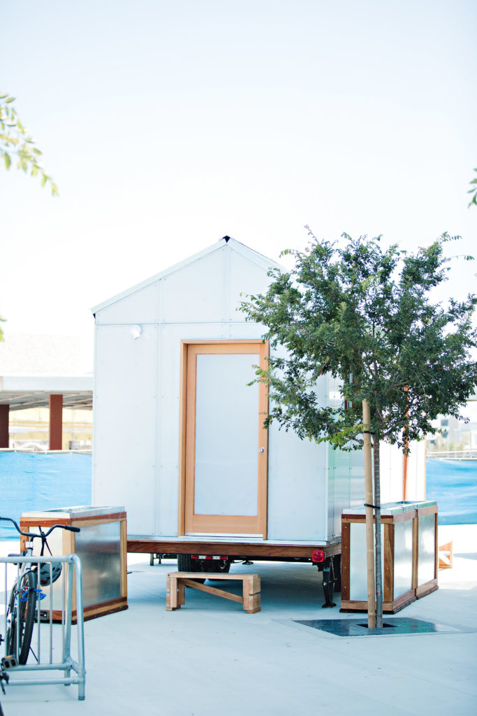 Tiny House Project Brings Together Da Vinci Students, Staff, Mentors ...
